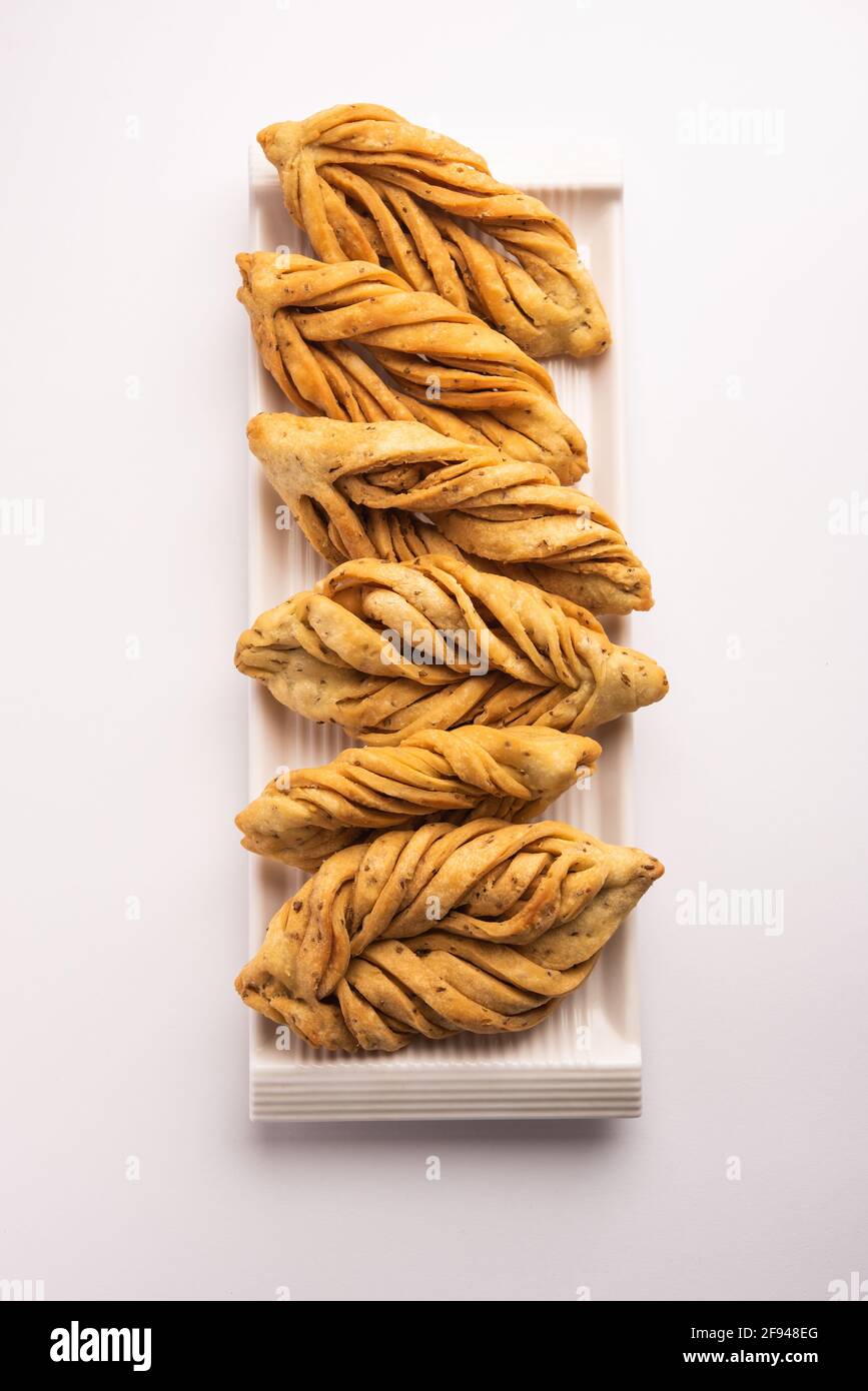 Leaf shape or laccha Mathri or mathiya is a Rajasthani tea time snack ...