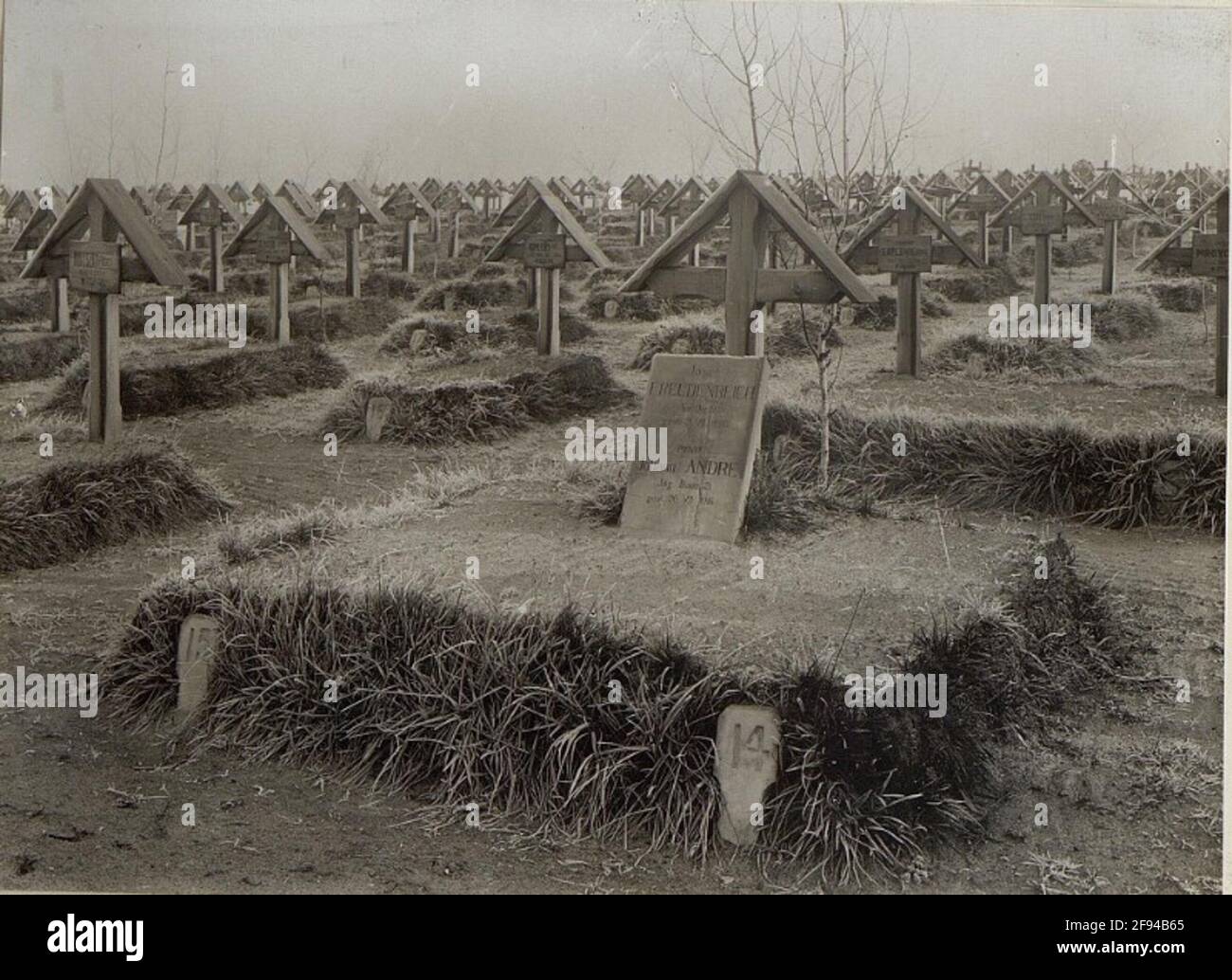 Soldier cemetery, graves and monuments at the Russian war showplatz ...
