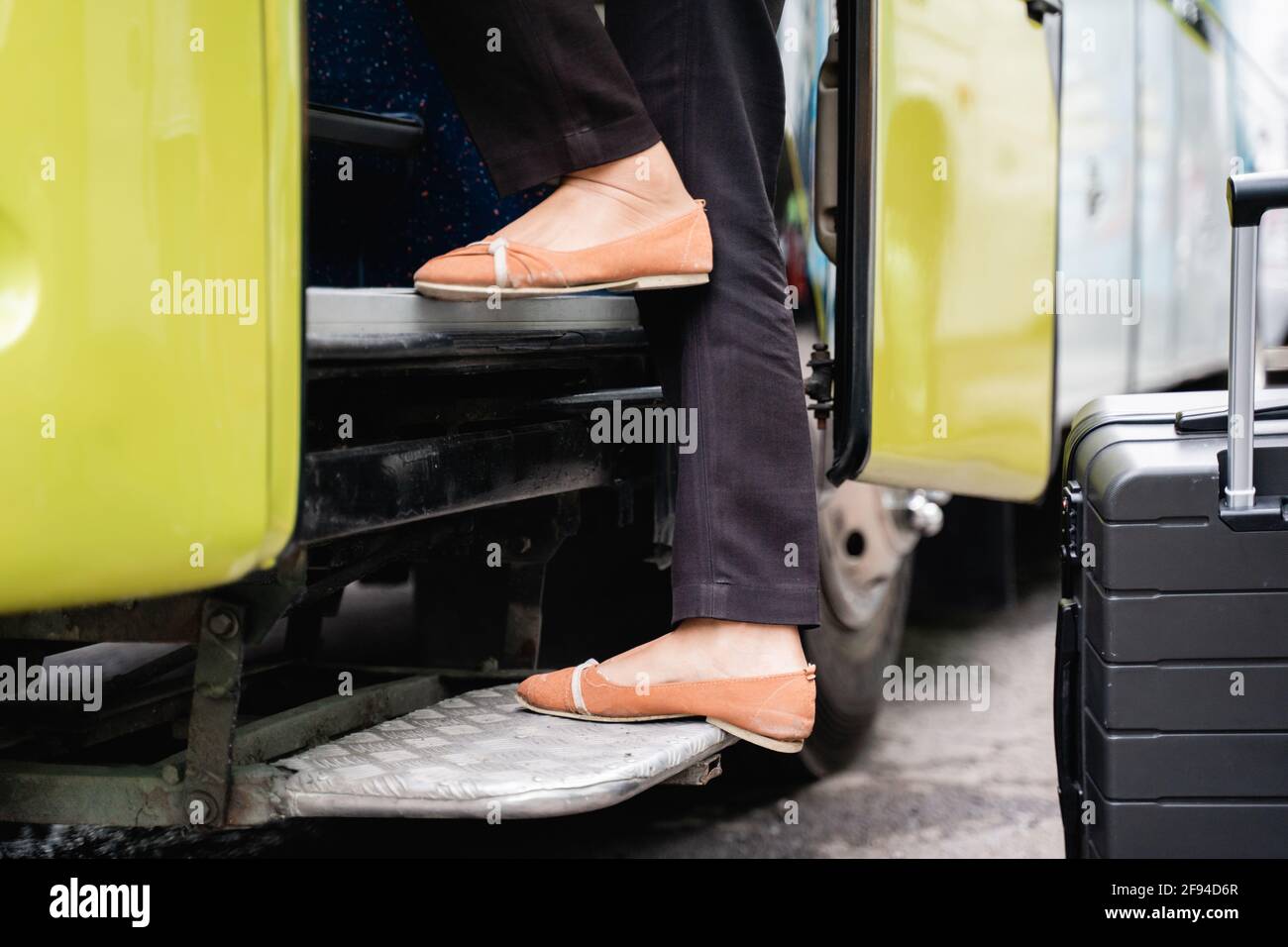 Bus stairs hi-res stock photography and images - Alamy