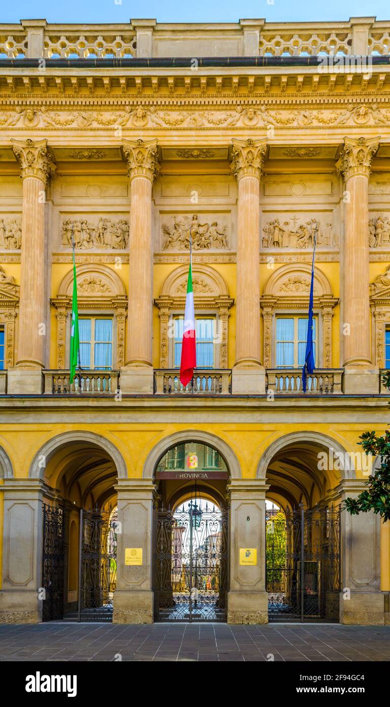 Bergamo italian renaissance architecture hi-res stock photography and ...