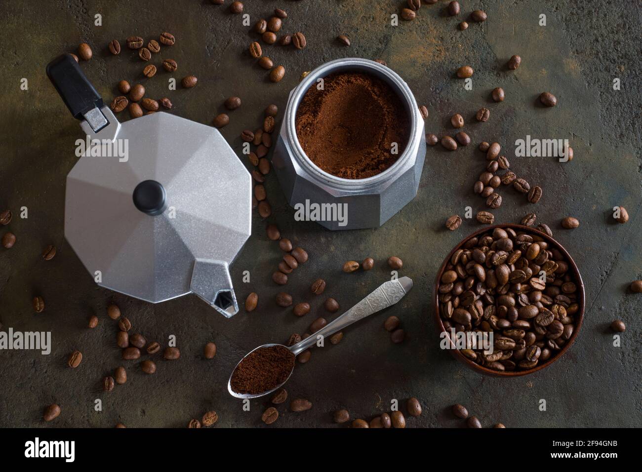 Italian moka pot. Preparing espresso Stock Photo - Alamy