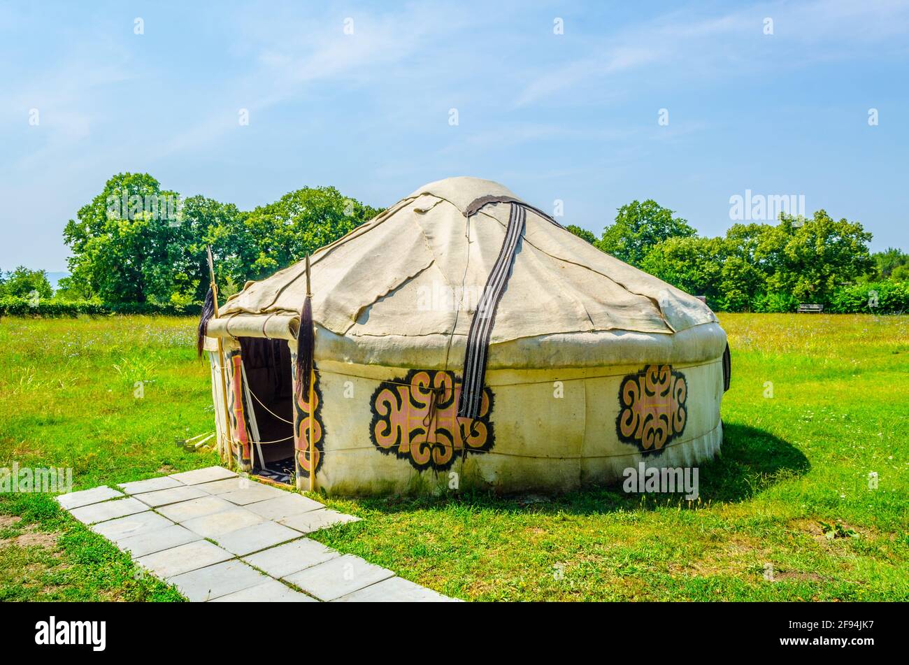 Reconstructed proto-Bulgarian yurt in Pliska Stock Photo - Alamy