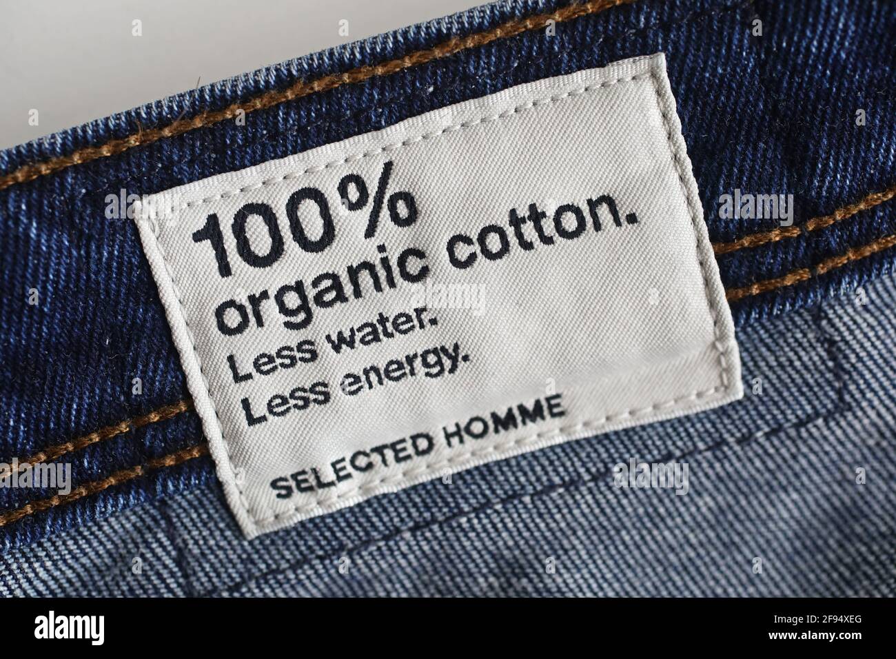 100 cotton logo hi-res stock photography and images - Alamy