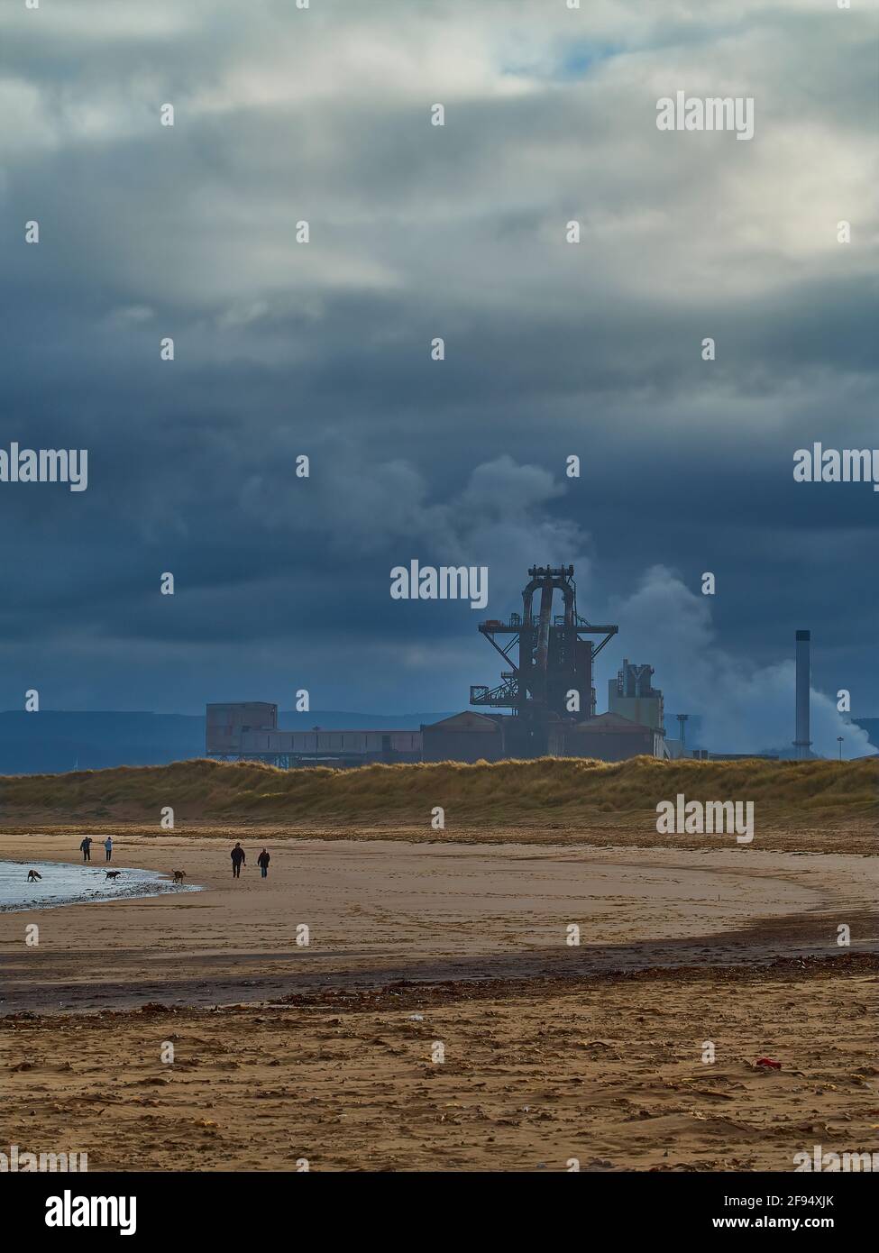Industrial skyline at teesside hi-res stock photography and images - Alamy