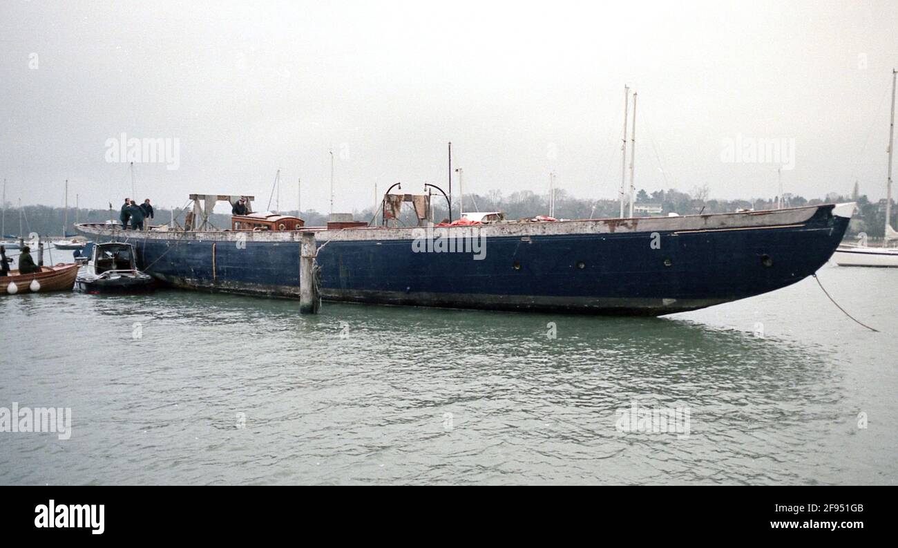 1920s yacht hi-res stock photography and images - Alamy