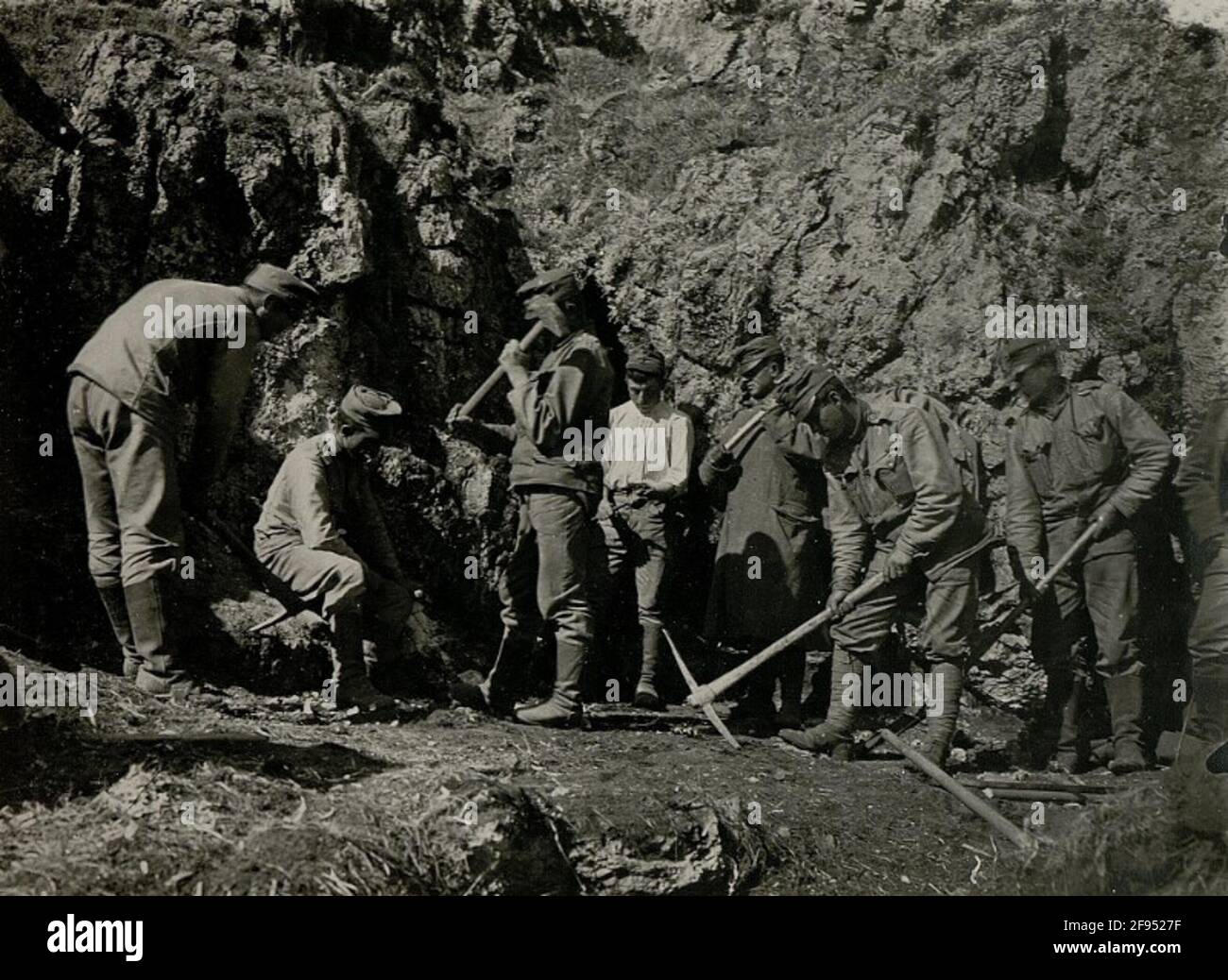 Rock blasting hi-res stock photography and images - Alamy