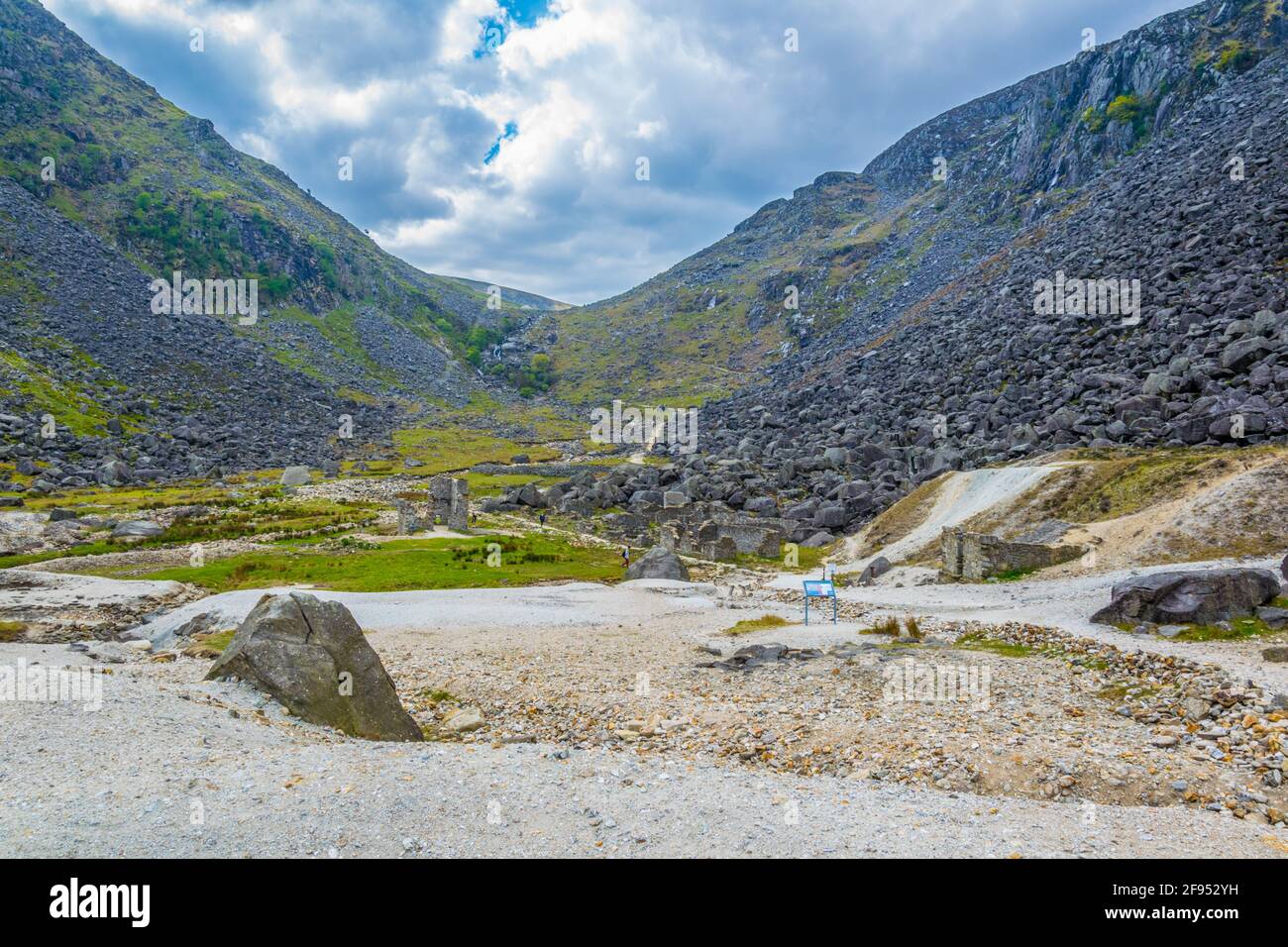 Former historic quarry hi-res stock photography and images - Alamy