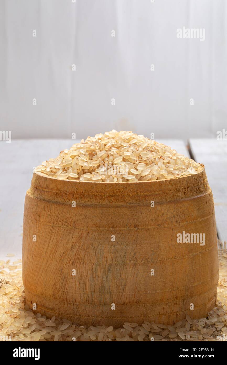 Kerala Matta rice parboiled rice or palakadan matta or red rice ...