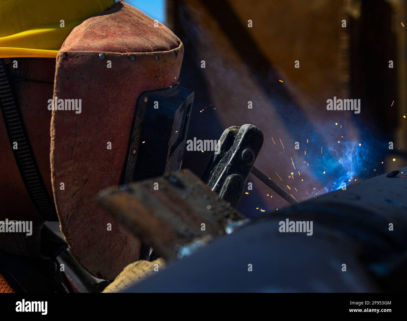 Welding competition hi-res stock photography and images - Alamy