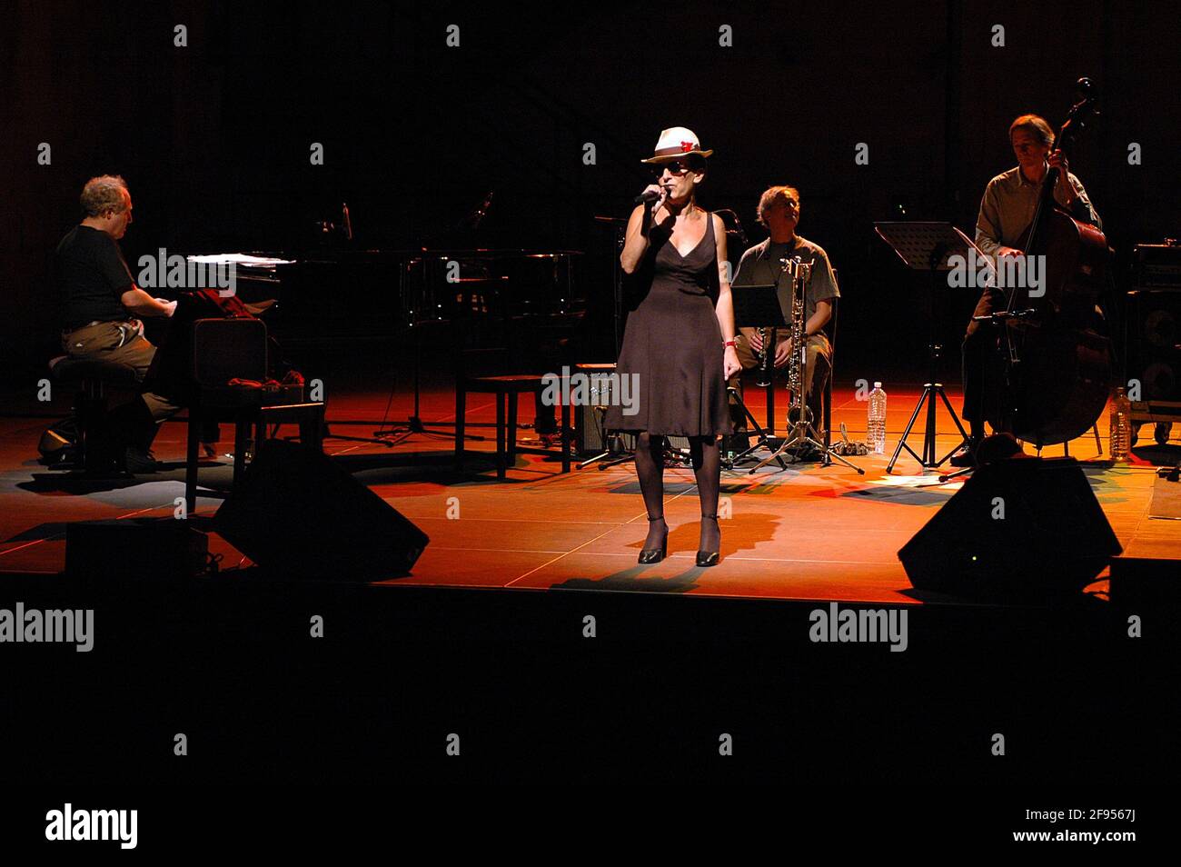 30 09 2005 hi-res stock photography and images - Alamy