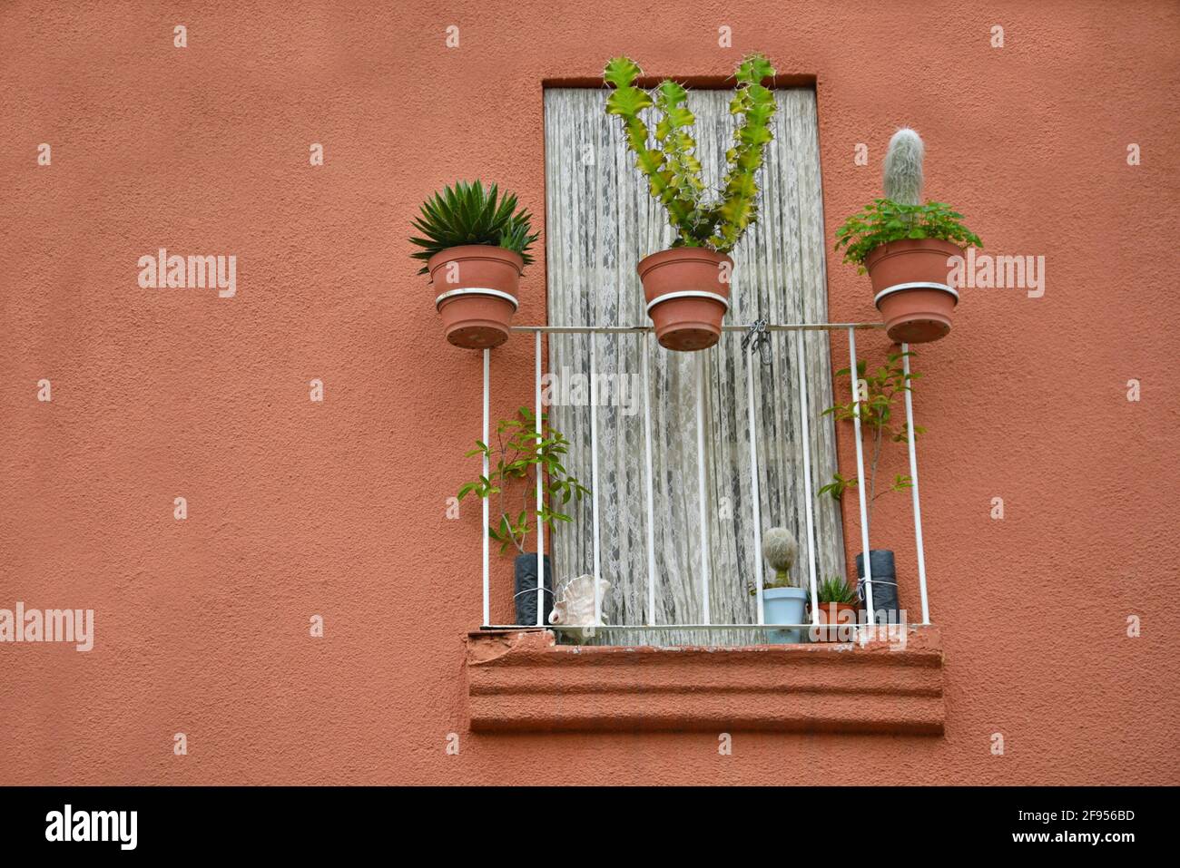 Iron Kiosk High Resolution Stock Photography and Images - Alamy