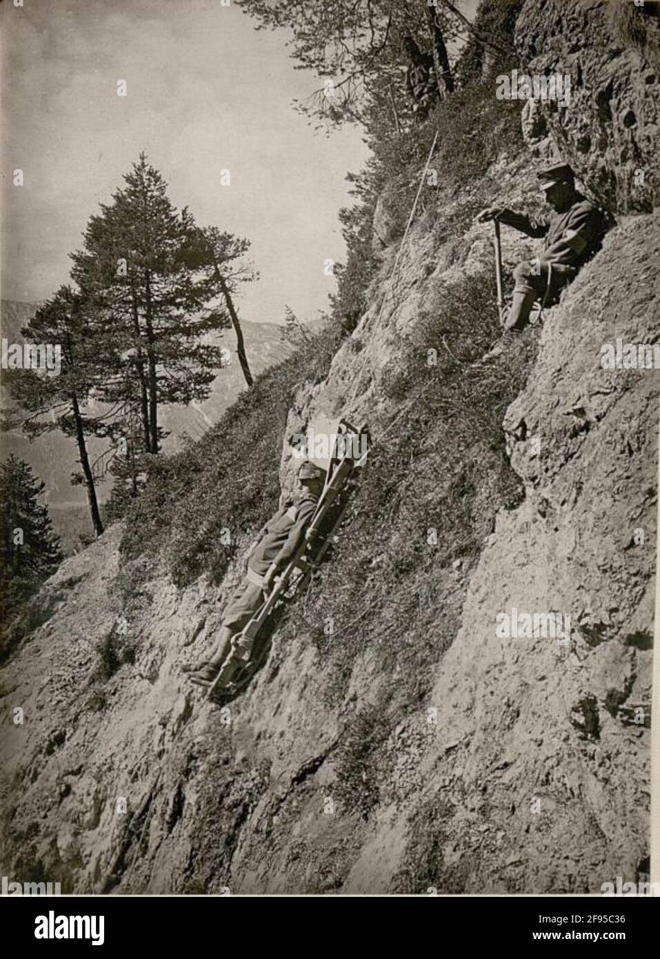 Mountain Trailing System Major Hülgerth Transportation via a rock slope ...