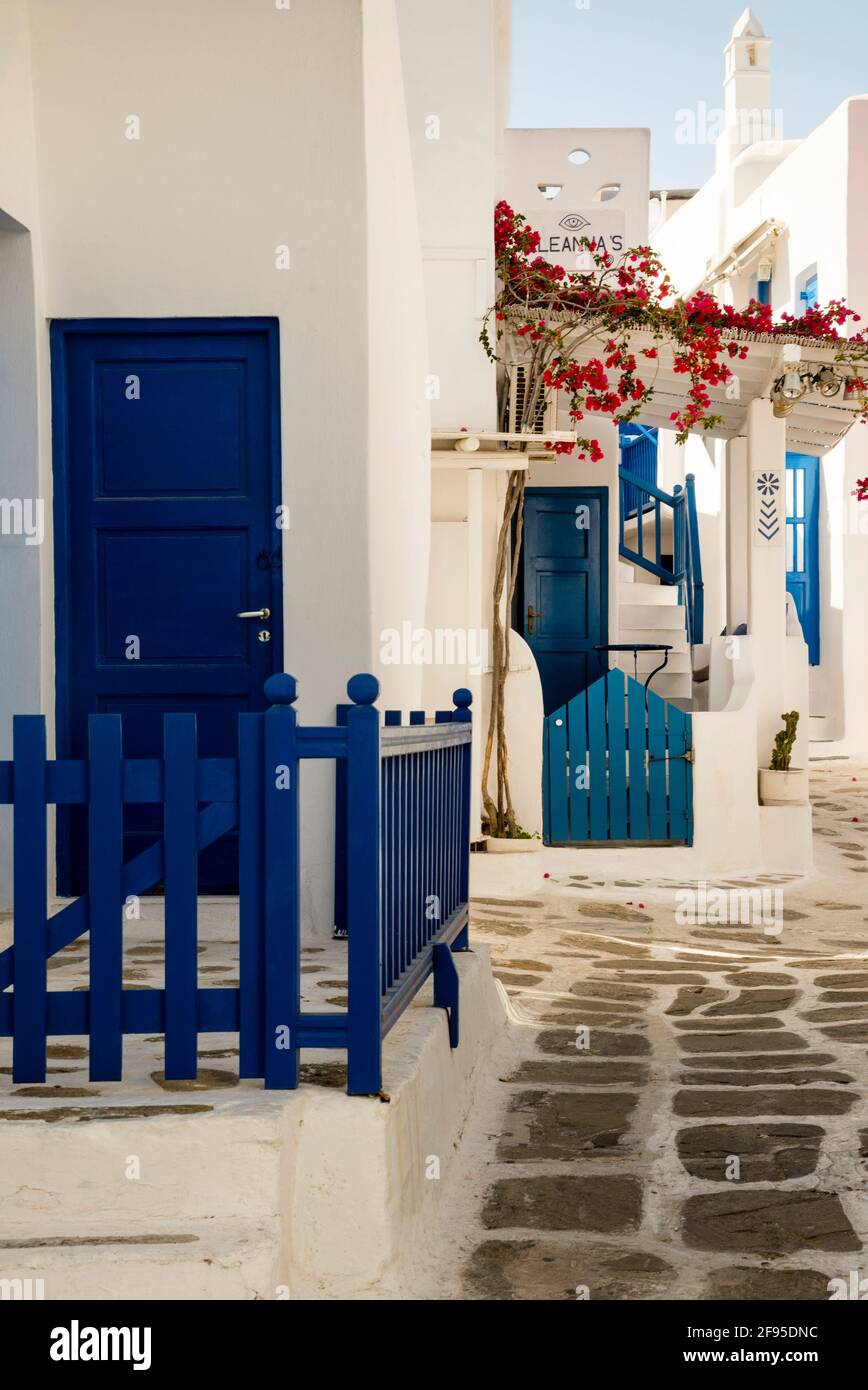 Mykonos narrow stone walkways, Cycladic architecture and painted wood ...