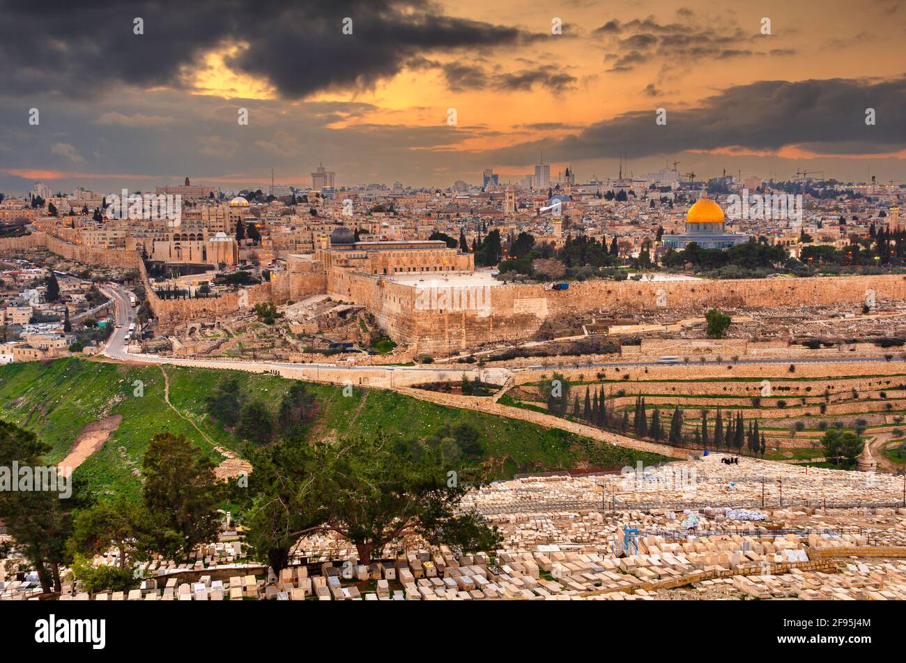 Dome of the rock sunset israel hi-res stock photography and images - Alamy