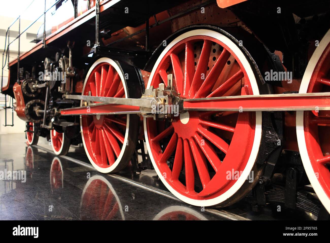 Wheels of old train in the museum Stock Photo - Alamy
