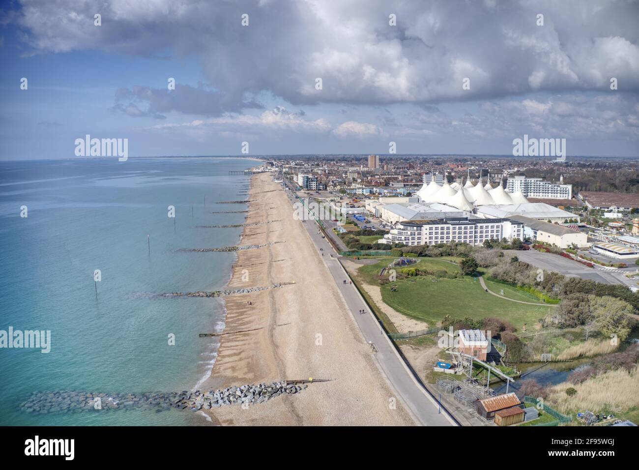 Butlin's bognor regis resort hi-res stock photography and images - Alamy
