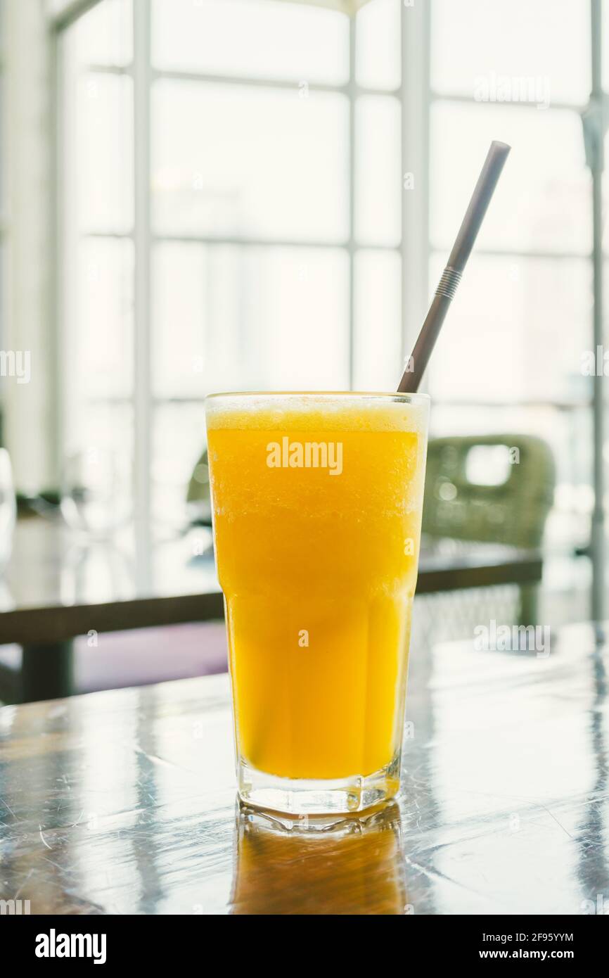 Fruit juice processing hi-res stock photography and images - Alamy