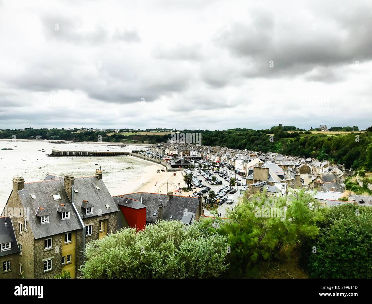 Cancale city hi-res stock photography and images - Alamy