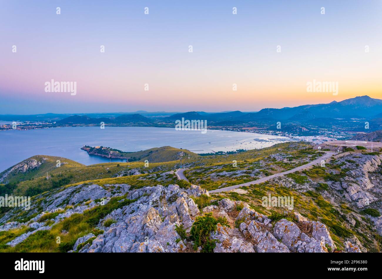Sunset aerial view of Pollenca bay with Port de Pollenca and Alcudia ...