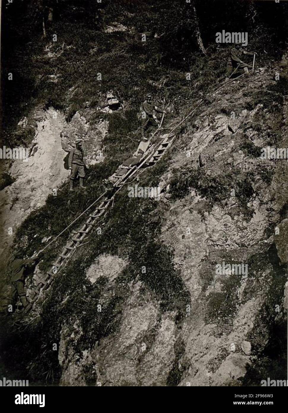 Mountain Trailing System Major Hülgerth Transportation over a ladder ...