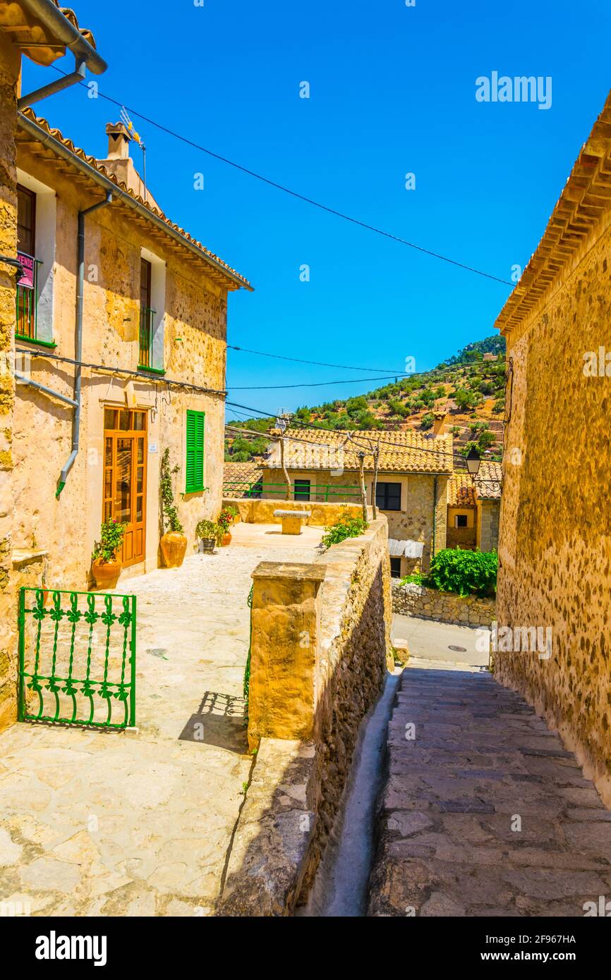 a narrow street in the spanish town Deia at Mallorca Stock Photo - Alamy