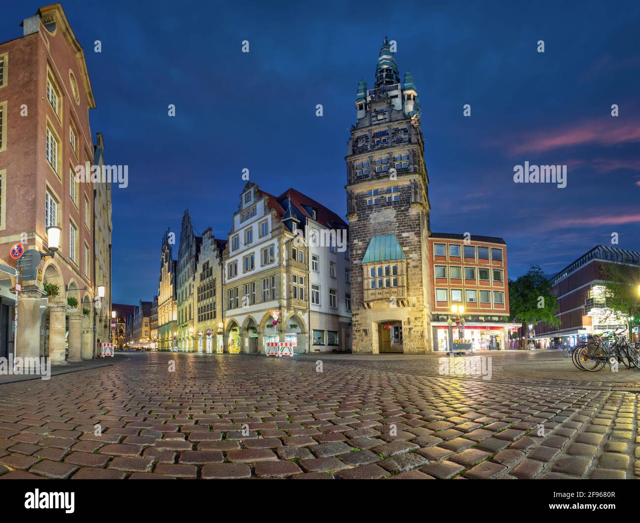 Munster, Germany. View of historic Stadthausturm (Town Hall Bell Tower ...