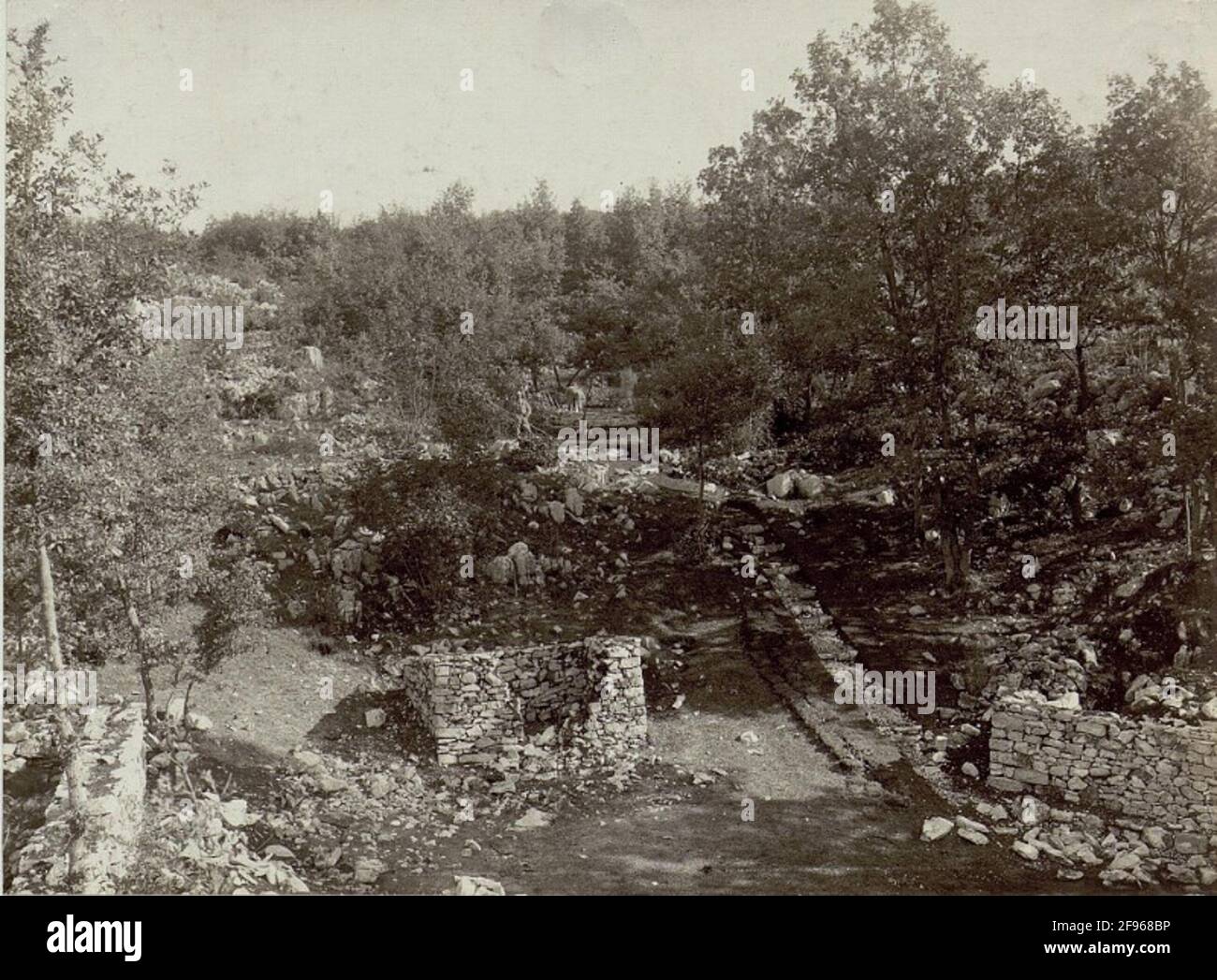 Abandoned officer accommodation abandoned home of officers Stock Photo ...