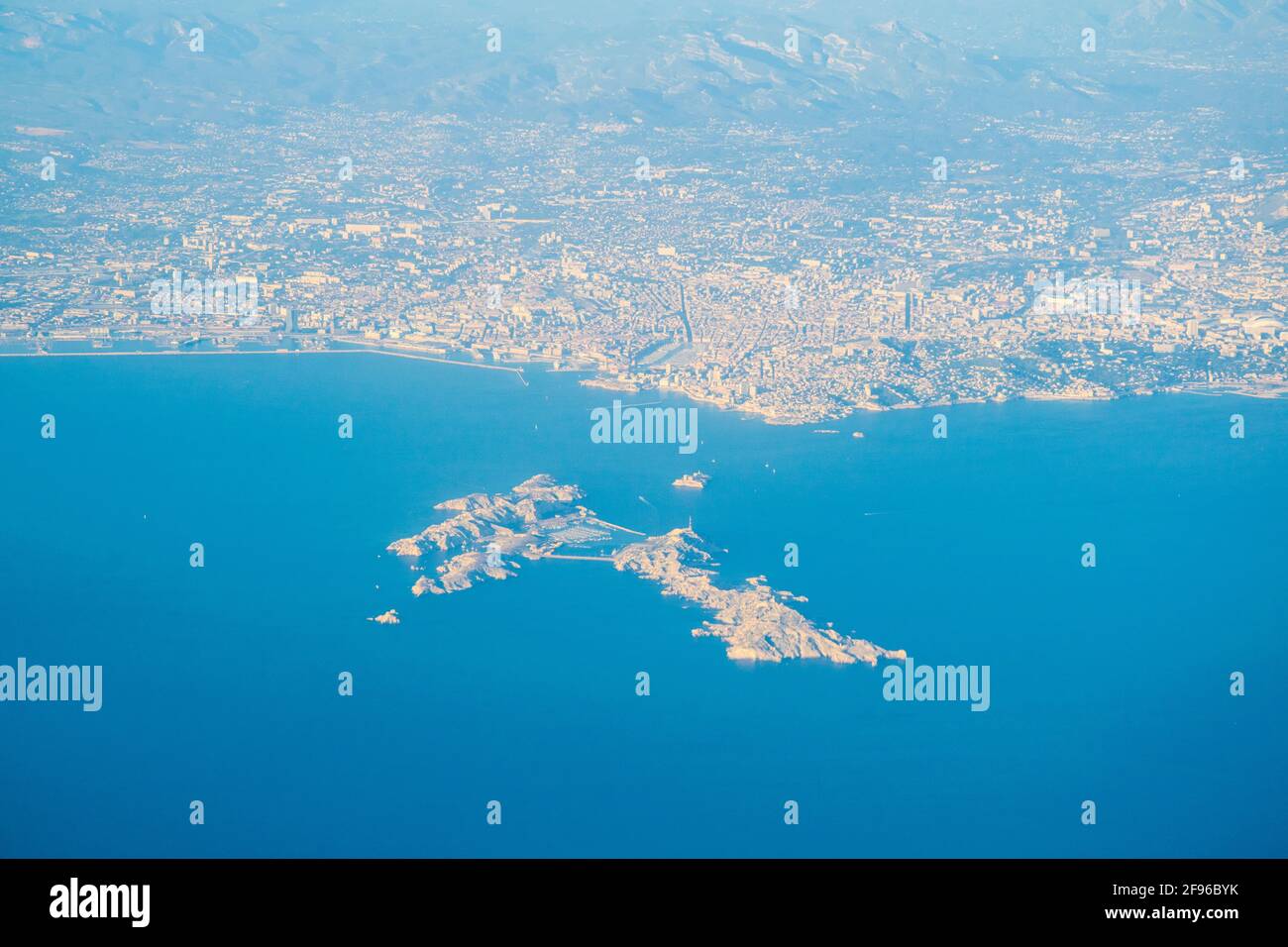Countryside marseille france hi-res stock photography and images - Alamy