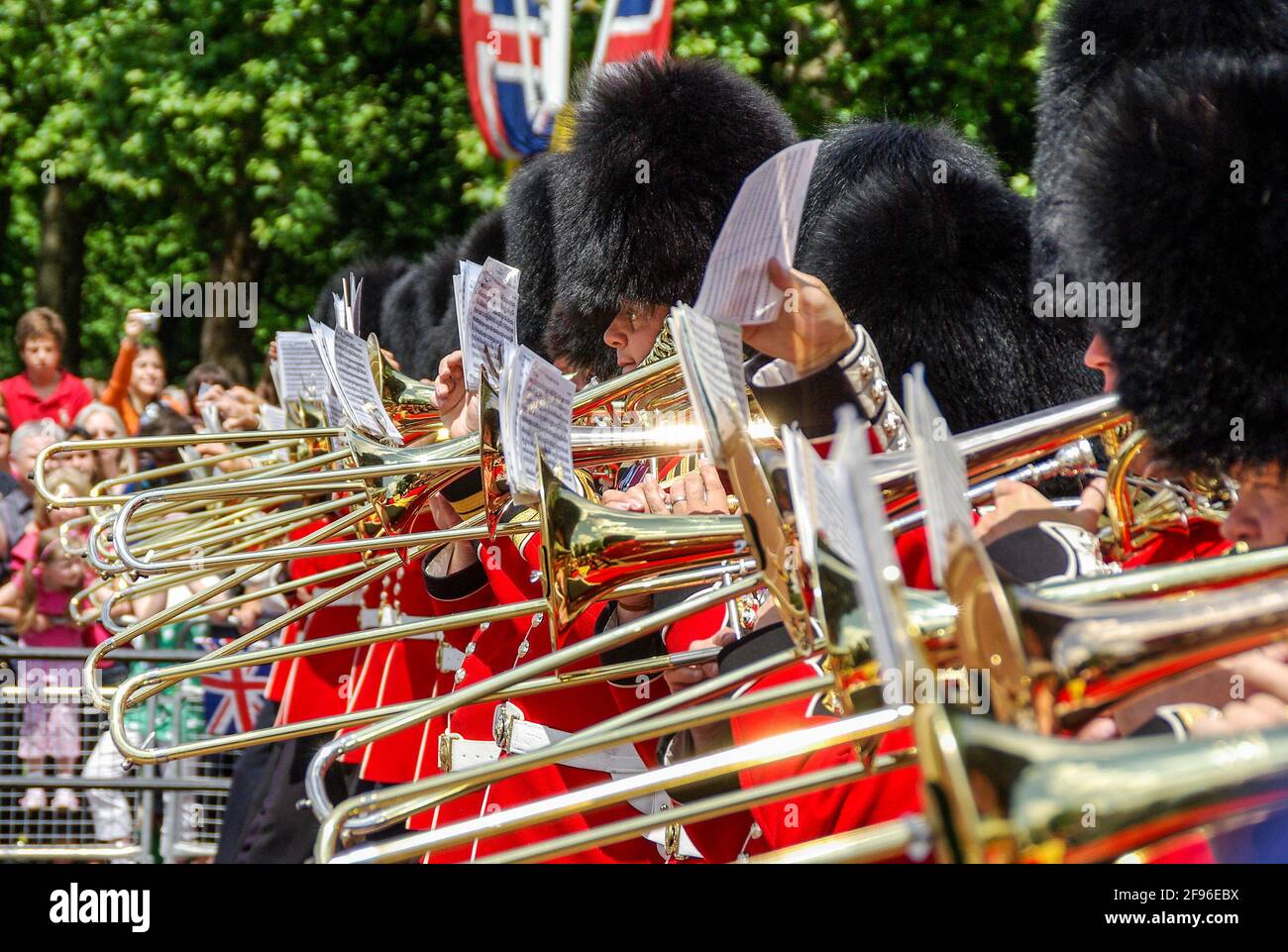 British Army Marching High Resolution Stock Photography and Images - Alamy