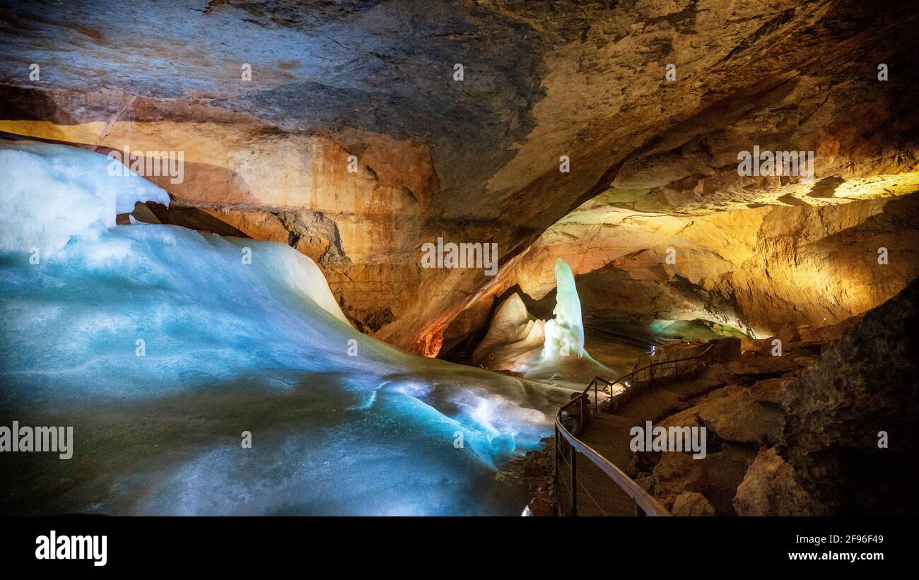 Dachstein ice cave, ice, illuminated ice, ice dome Stock Photo - Alamy