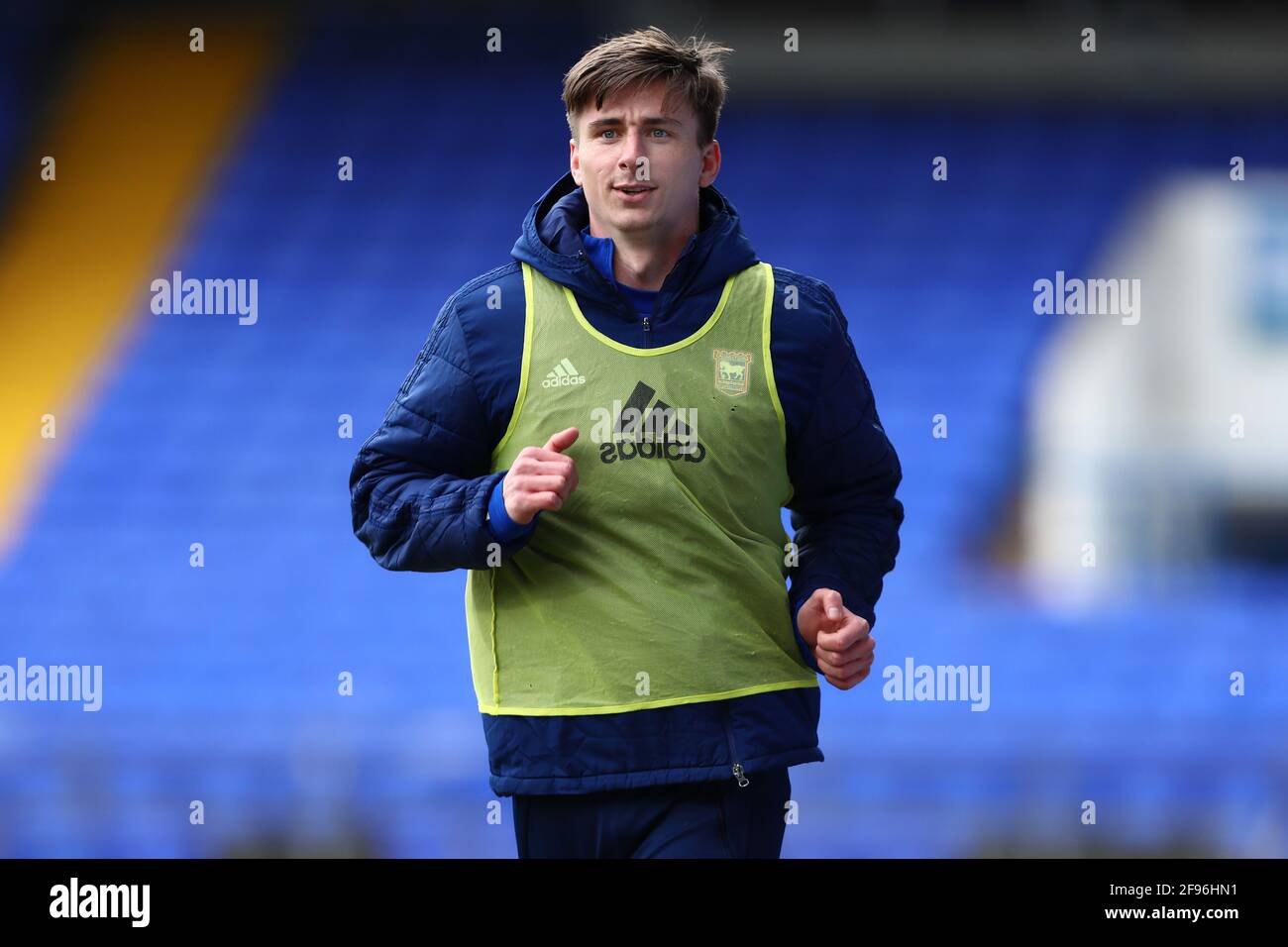 Oliver Hawkins of Ipswich Town warms up - Ipswich Town v Milton Keynes ...