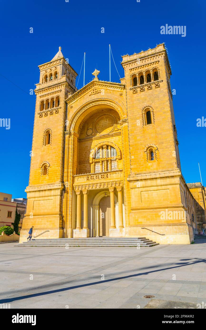 Birzebbuga parish church hi-res stock photography and images - Alamy