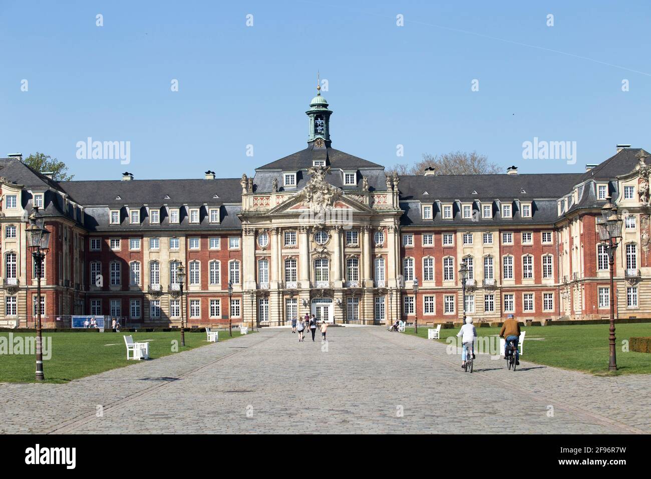 Castle, Muenster, NRW Stock Photo - Alamy