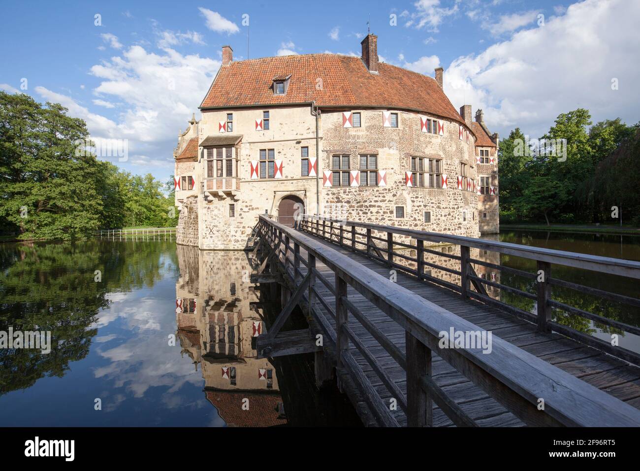 Vischering Castle, Luedinghausen, Muensterland Stock Photo - Alamy