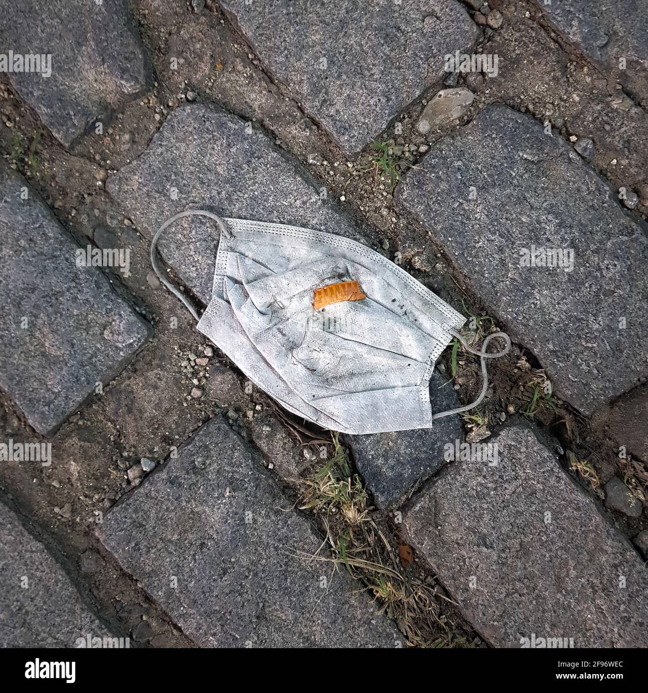 Face protection hi-res stock photography and images - Alamy