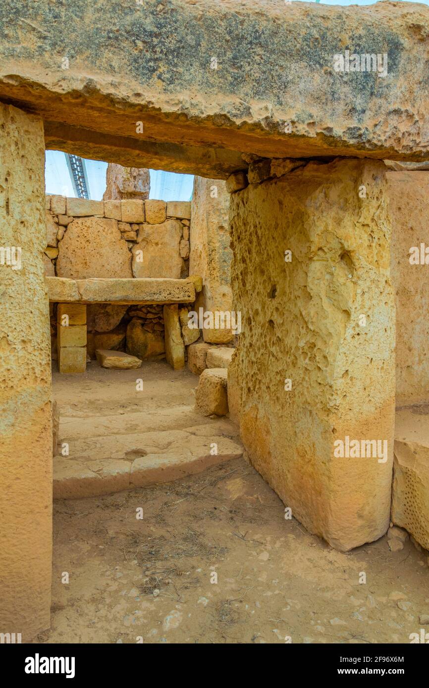 Mnajdra neolithic temple on Malta Stock Photo - Alamy