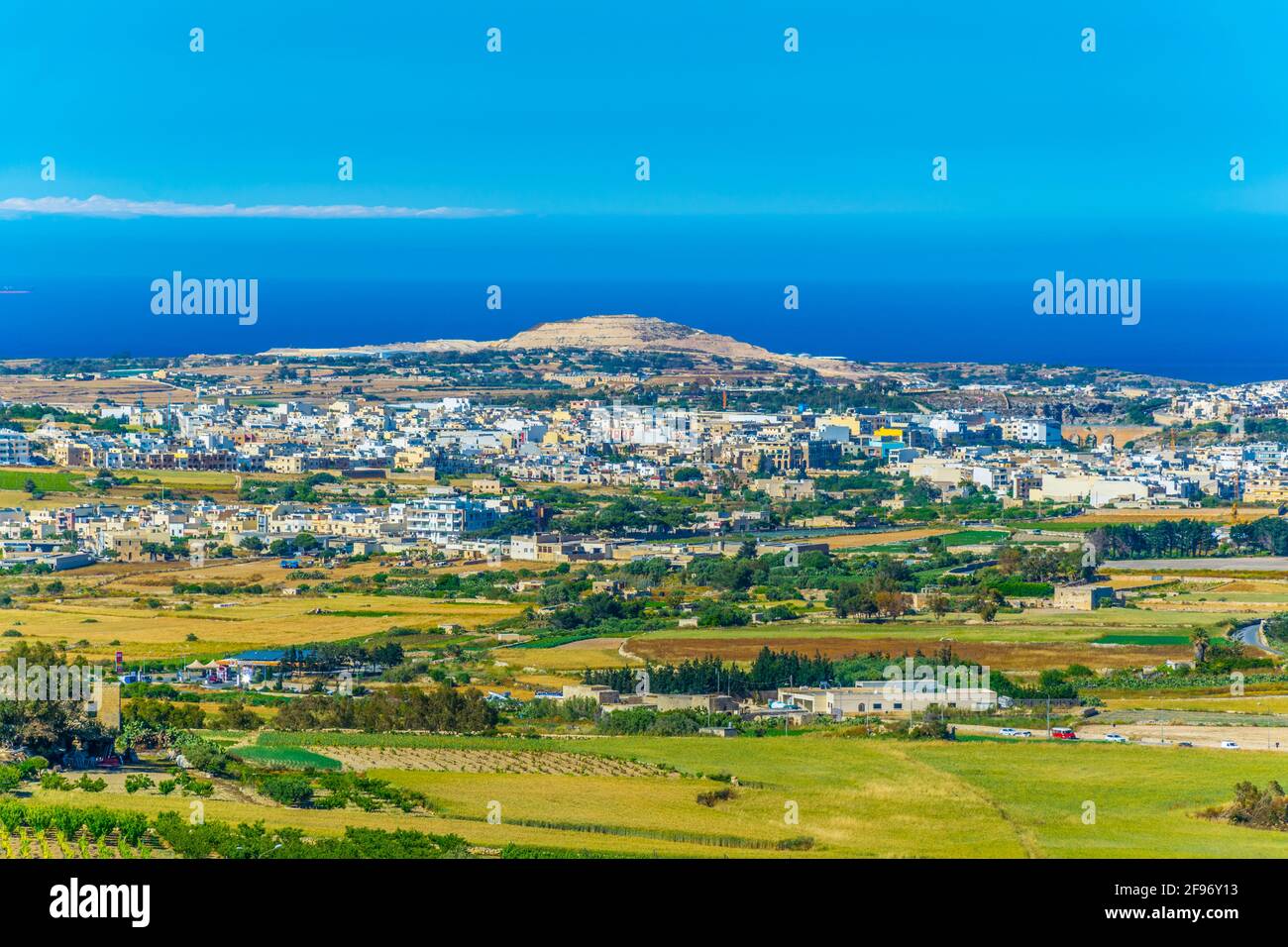 Malta farmer hi-res stock photography and images - Alamy