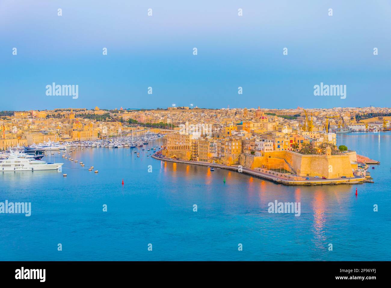 Coastline of Senglea town in Malta Stock Photo - Alamy