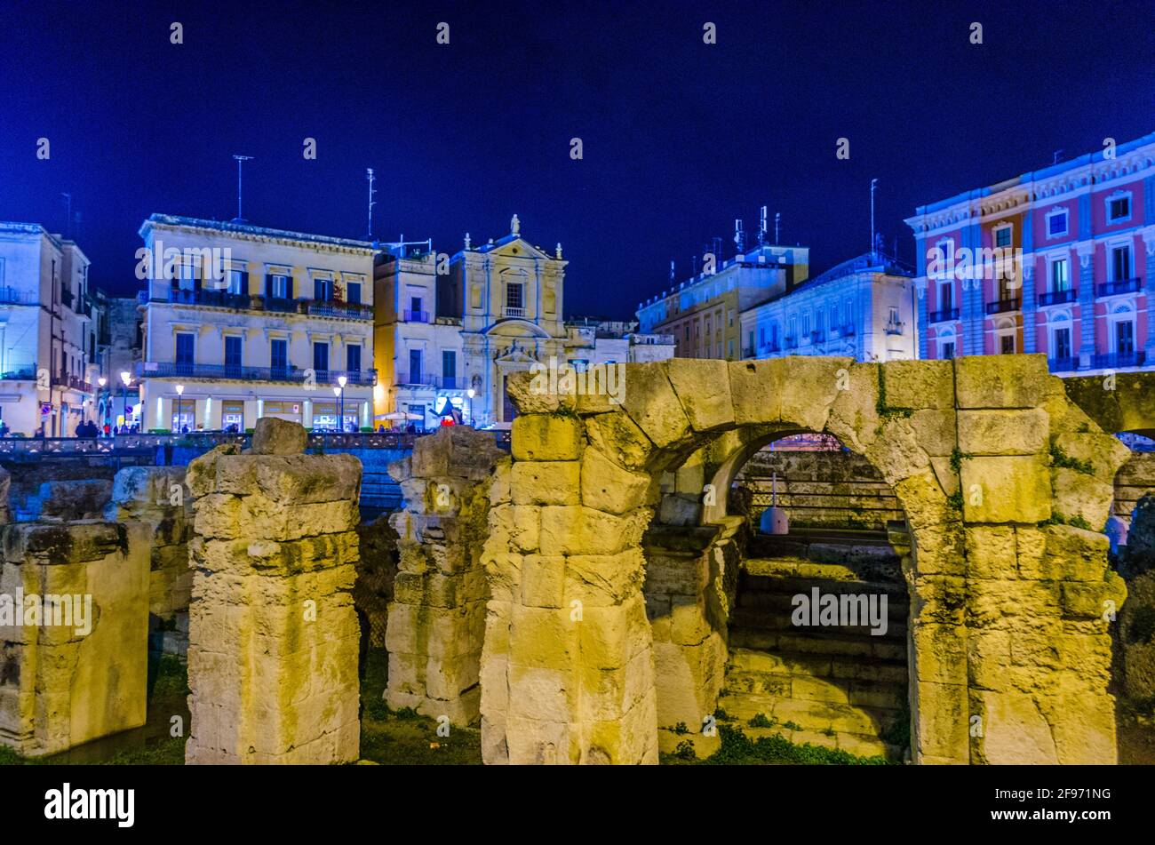 Night view of teatro romano in lecce, Italy Stock Photo - Alamy