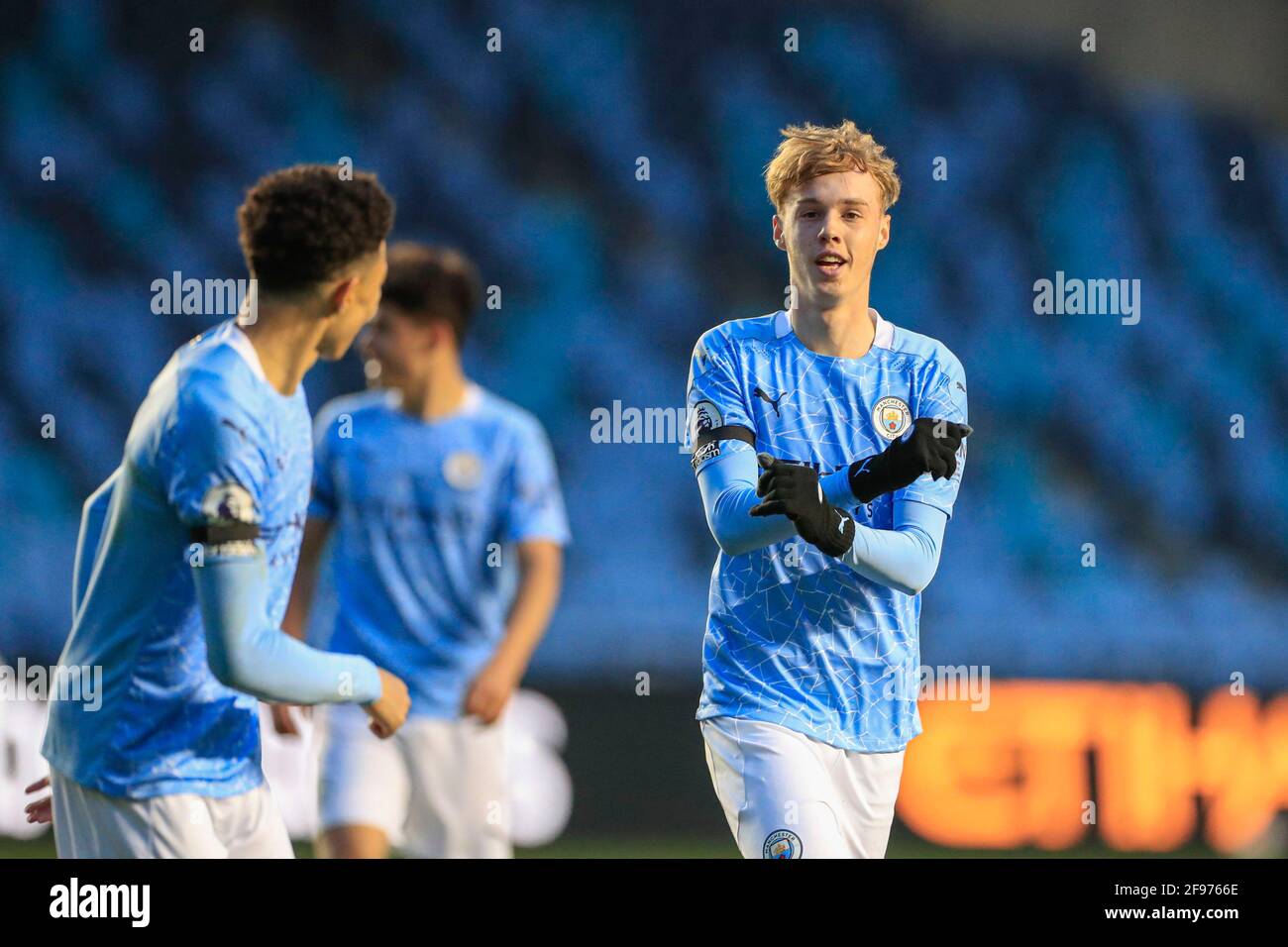 Cole palmer celebration hi-res stock photography and images - Alamy