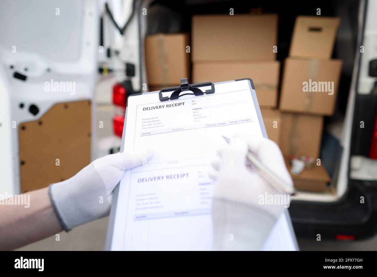 Receipt goods hi-res stock photography and images - Alamy