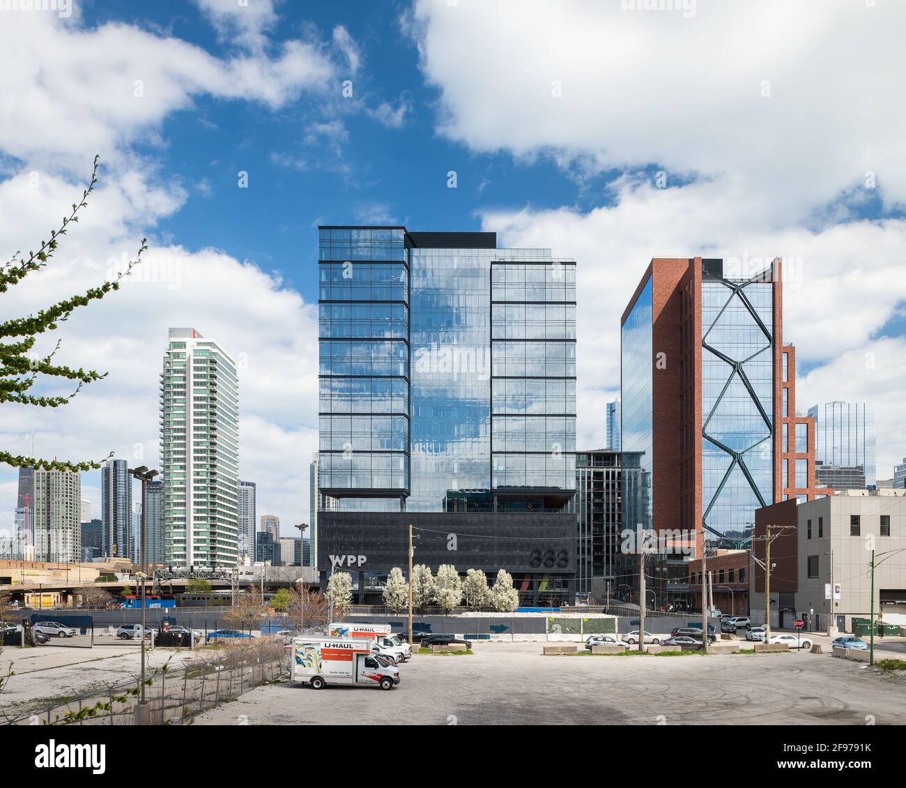 Chicago loop wacker place hi-res stock photography and images - Alamy