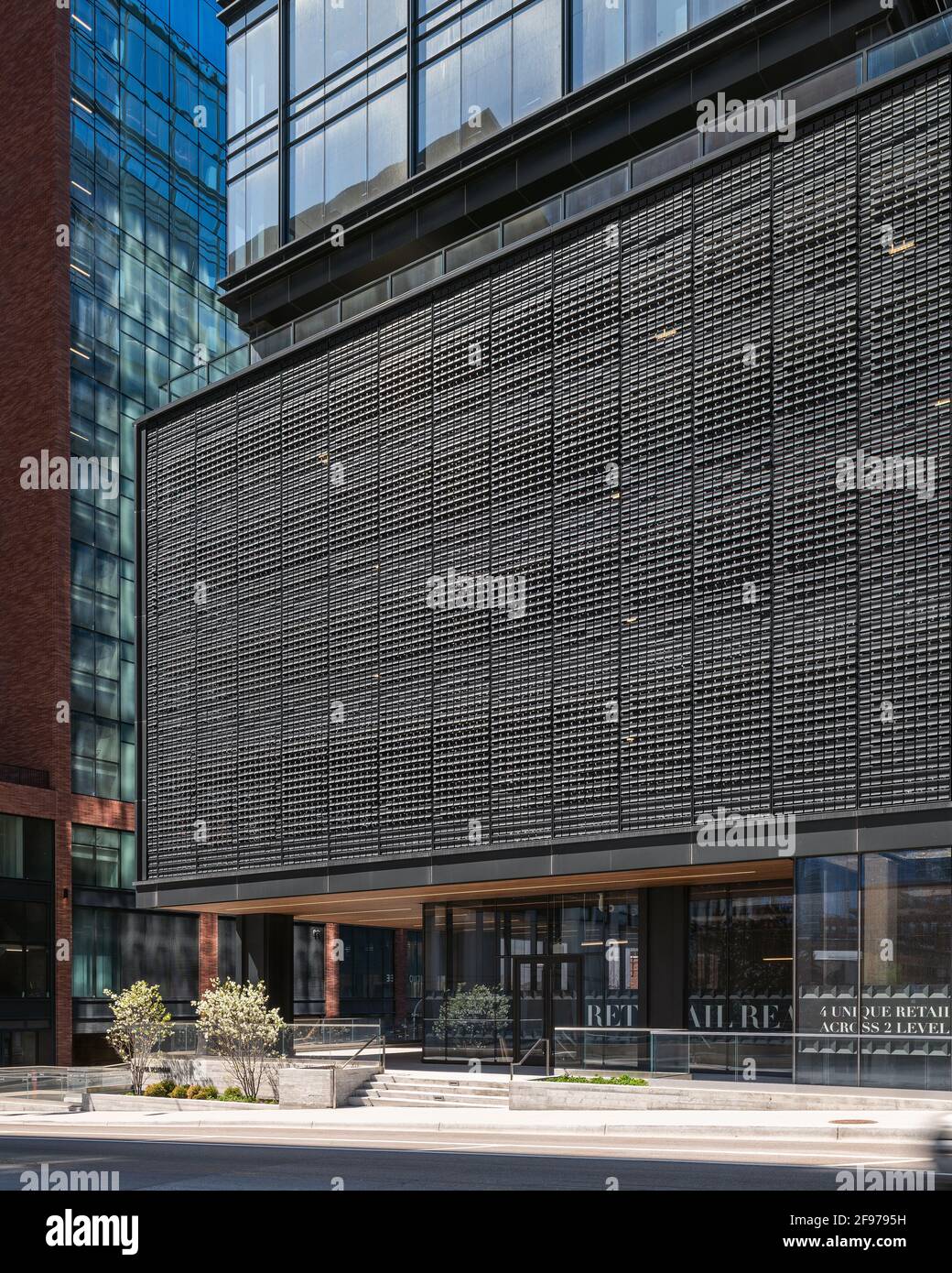 Chicago west wacker building hi-res stock photography and images - Alamy