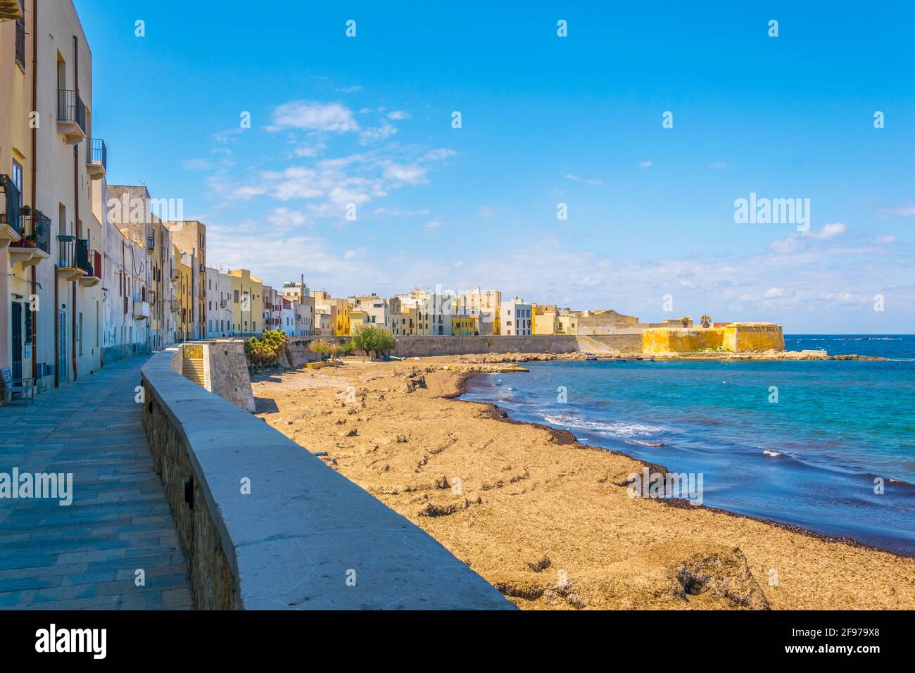 View of seaside of the sicilian city Trapani, Italy Stock Photo - Alamy