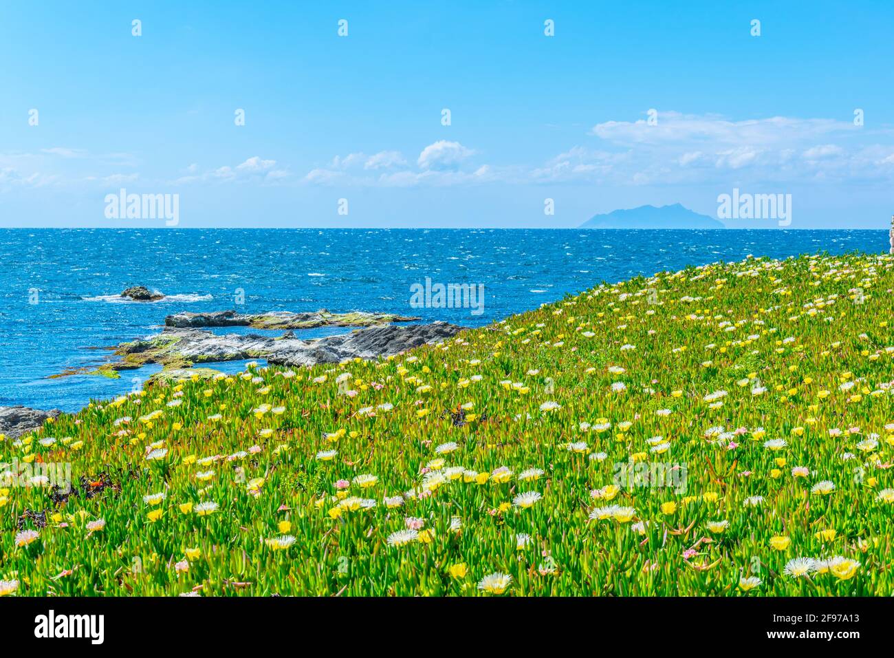 Sicily marsala port hi-res stock photography and images - Alamy