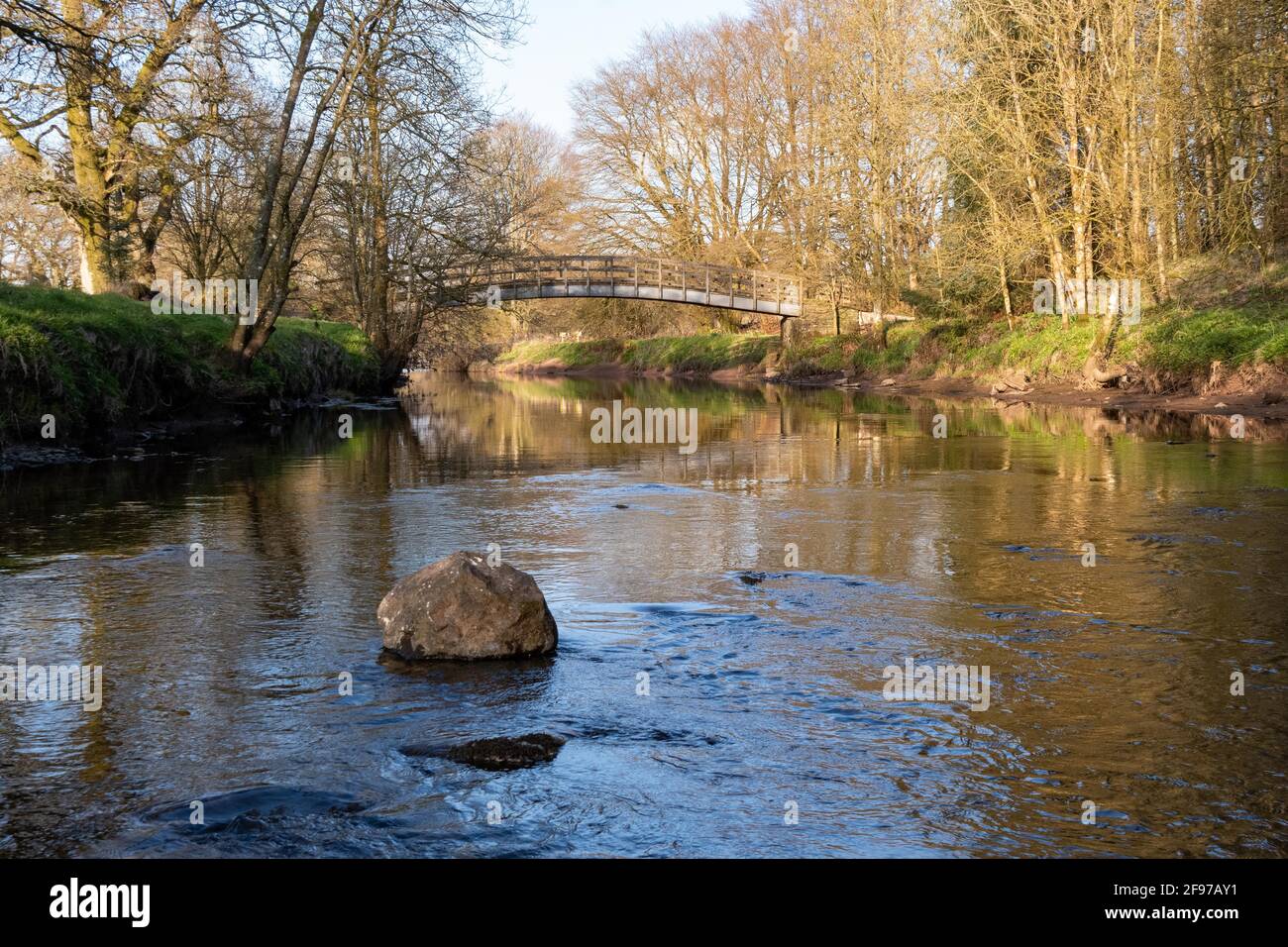 Footbridge crossing the Endrick Water at Drumtian Road, Killearn ...