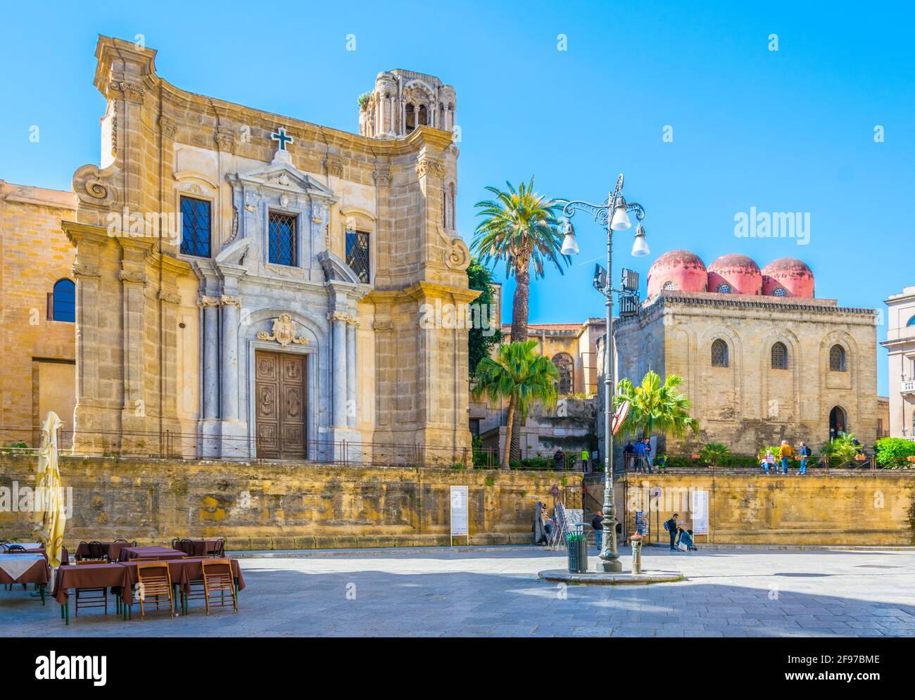 Chiesa di san cataldo hi-res stock photography and images - Alamy