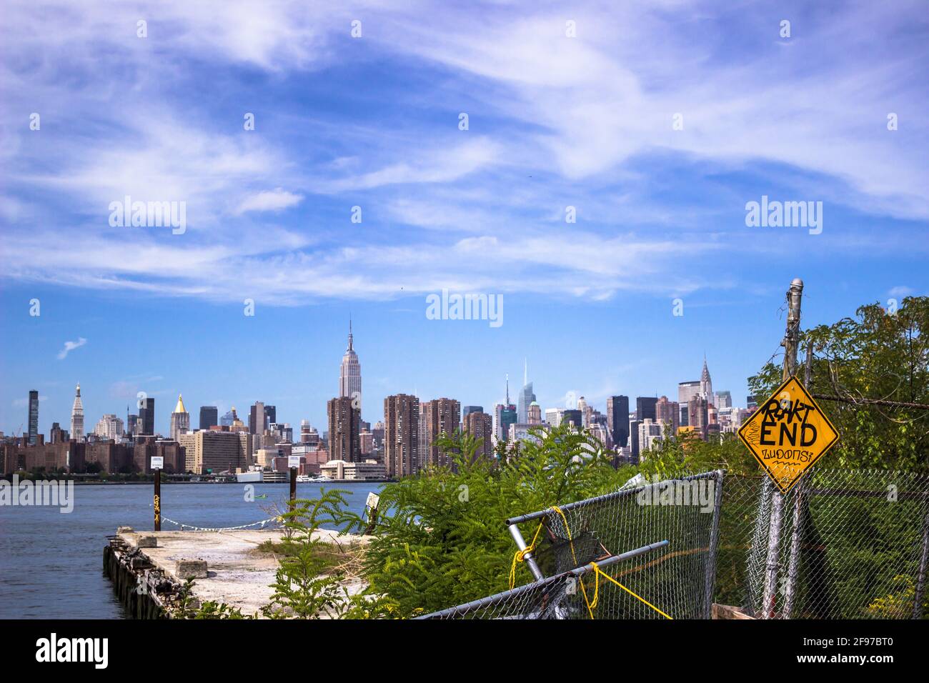 View of the New York city skyline and the East River Stock Photo - Alamy