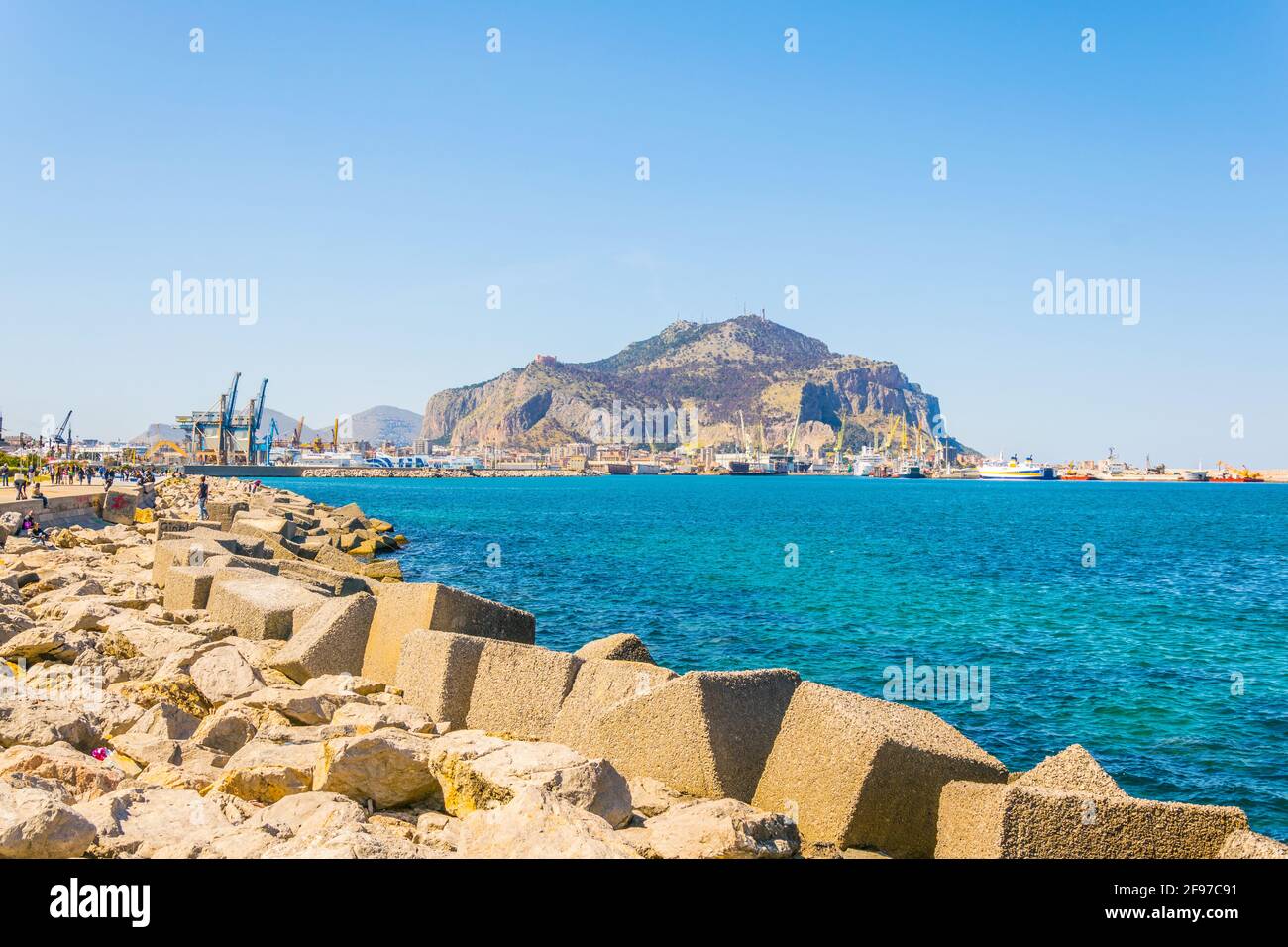 View of seaside of the sicilian city Palermo, Italy Stock Photo - Alamy