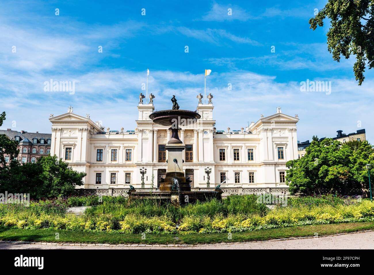 Fountain and the classic facade of the main buiding of the Lund ...